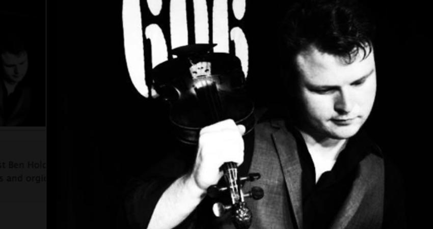 Ben Holder\'s Gypsy Swing Christmas Show